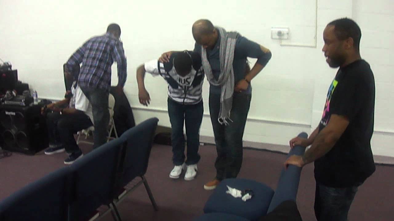 Youth Prayer Praise Break Pt. 2 - YouTube