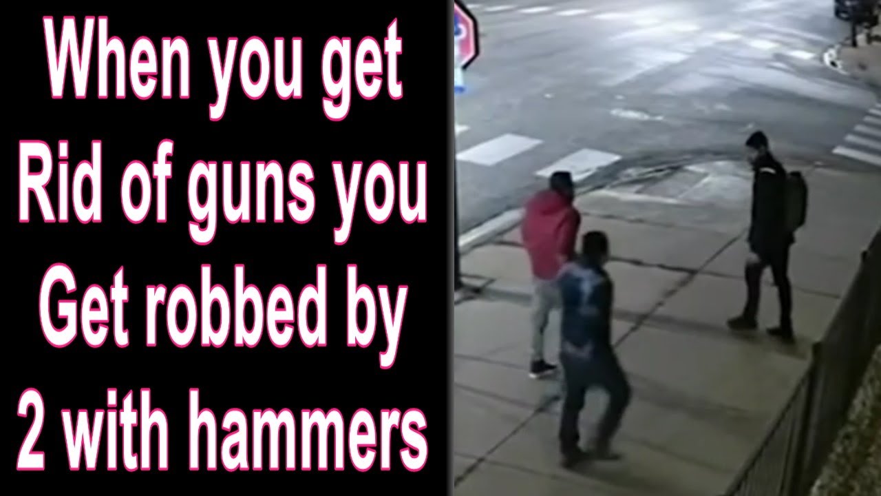 Man robbed by 2 who appear to be armed with hammers in Chicago - YouTube