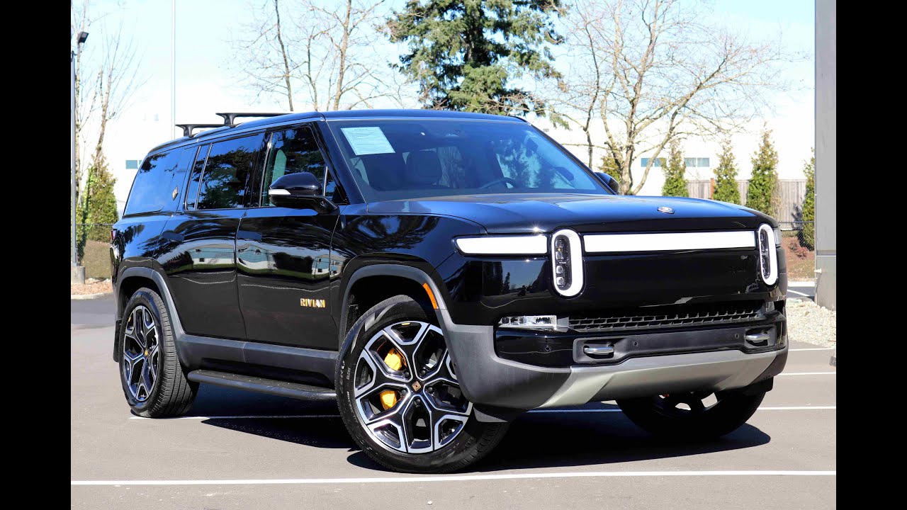 2023 Rivian R1S Adventure Buyers Guide and Demo Drive - YouTube