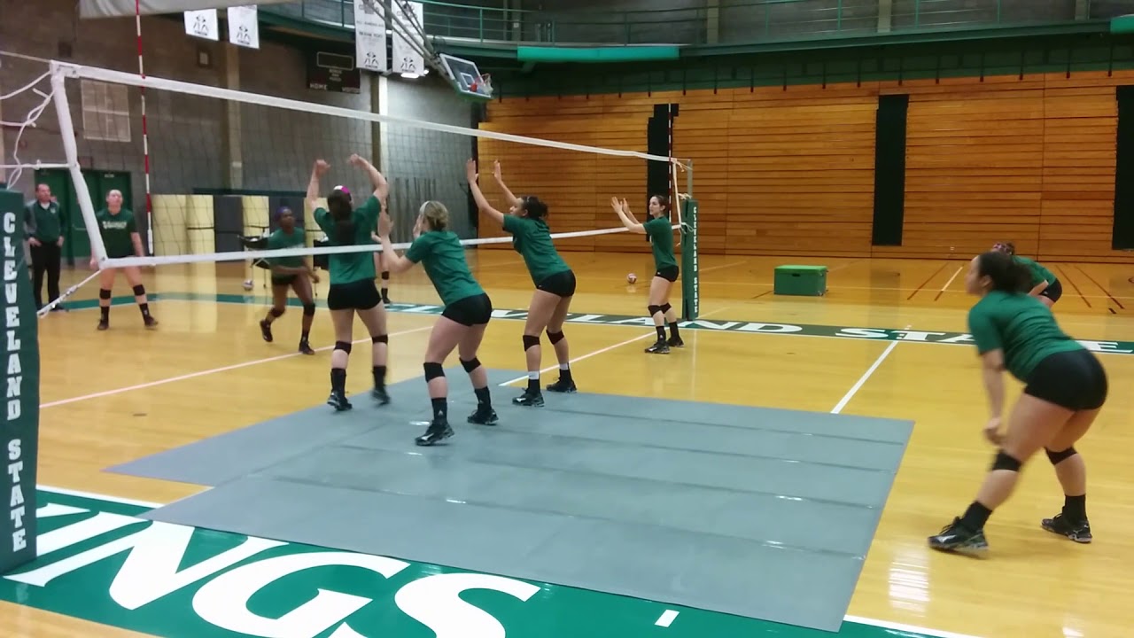 SmartCells Volleyball Training Mats in Use - YouTube