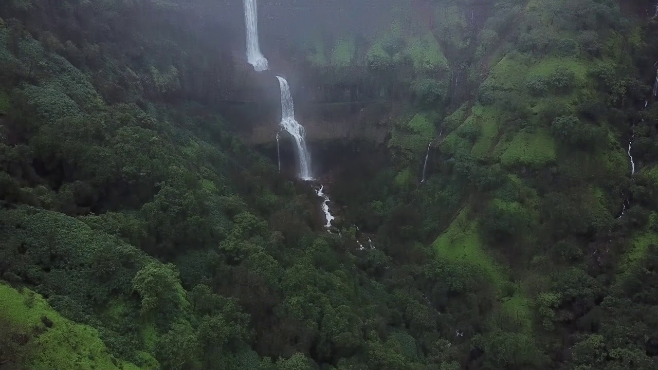 Vajrai Waterfall Satara - YouTube