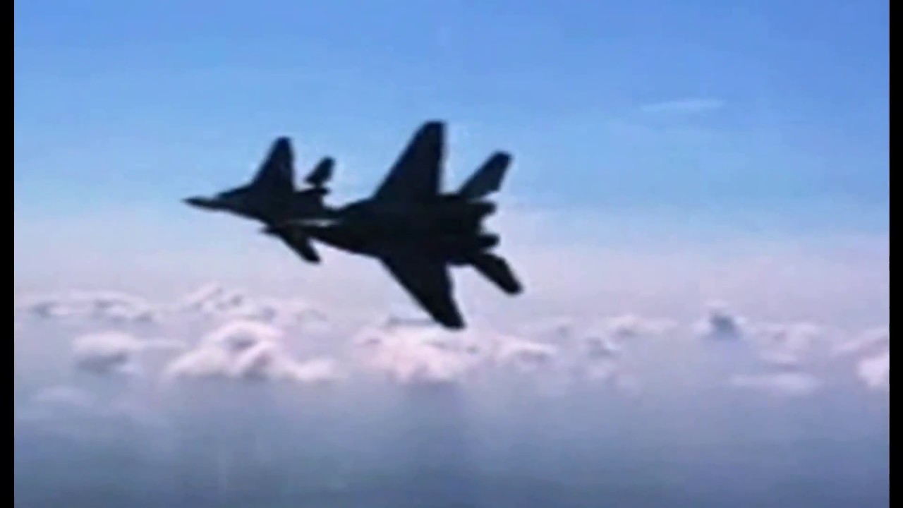 Fly a MiG-29! Fly a MiG-29 jet fighter over Russia! - YouTube