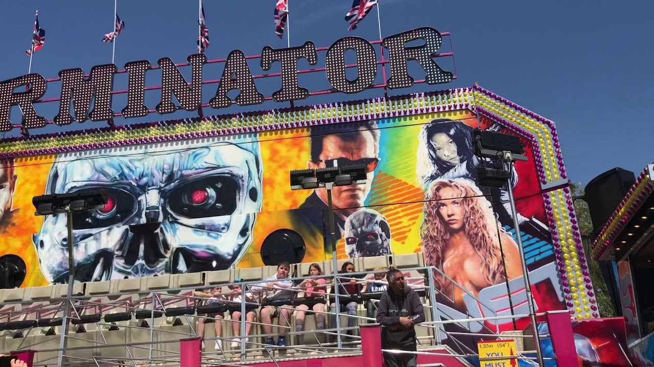 Fun fair ride - YouTube