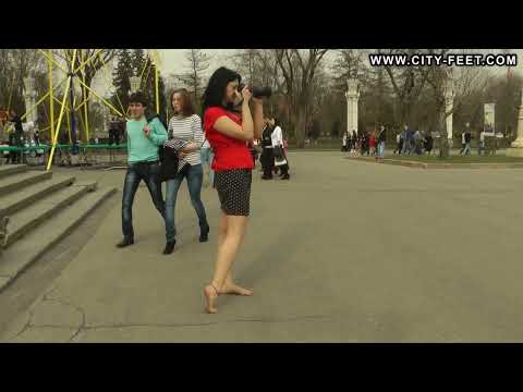 City Feet.. The first barefoot walk in 2012. Part 4 (Viktoria)