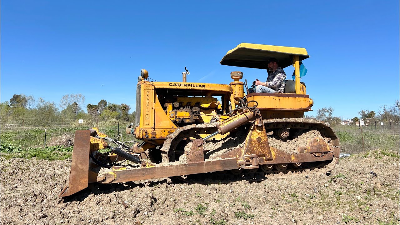Caterpillar D6-9U Bulldozer (1952) Hydraulic Blade Control - YouTube