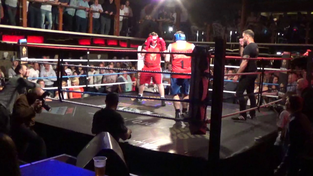 Tim Rothwell vs Harry Beef - YouTube