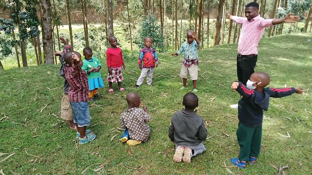 Time for physical exercise with Deaf children - YouTube