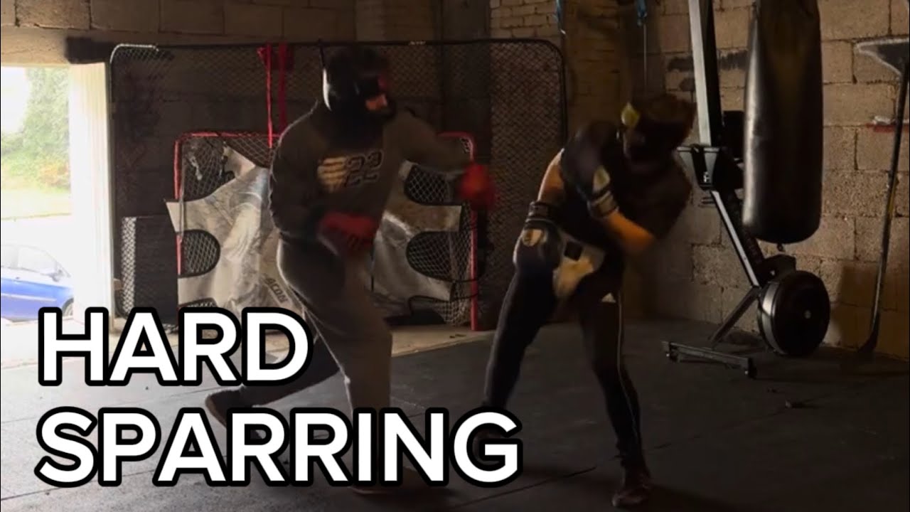1 Round of HARD BOXING SPARRING - YouTube