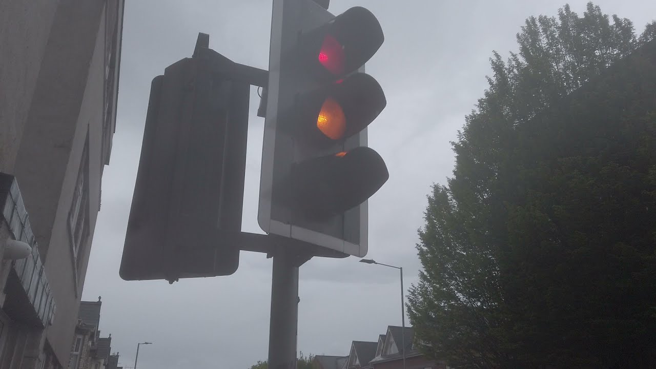 A Puffin Crossing with 4 GEC Mellor Halogen Traffic Lights in Exeter in ...