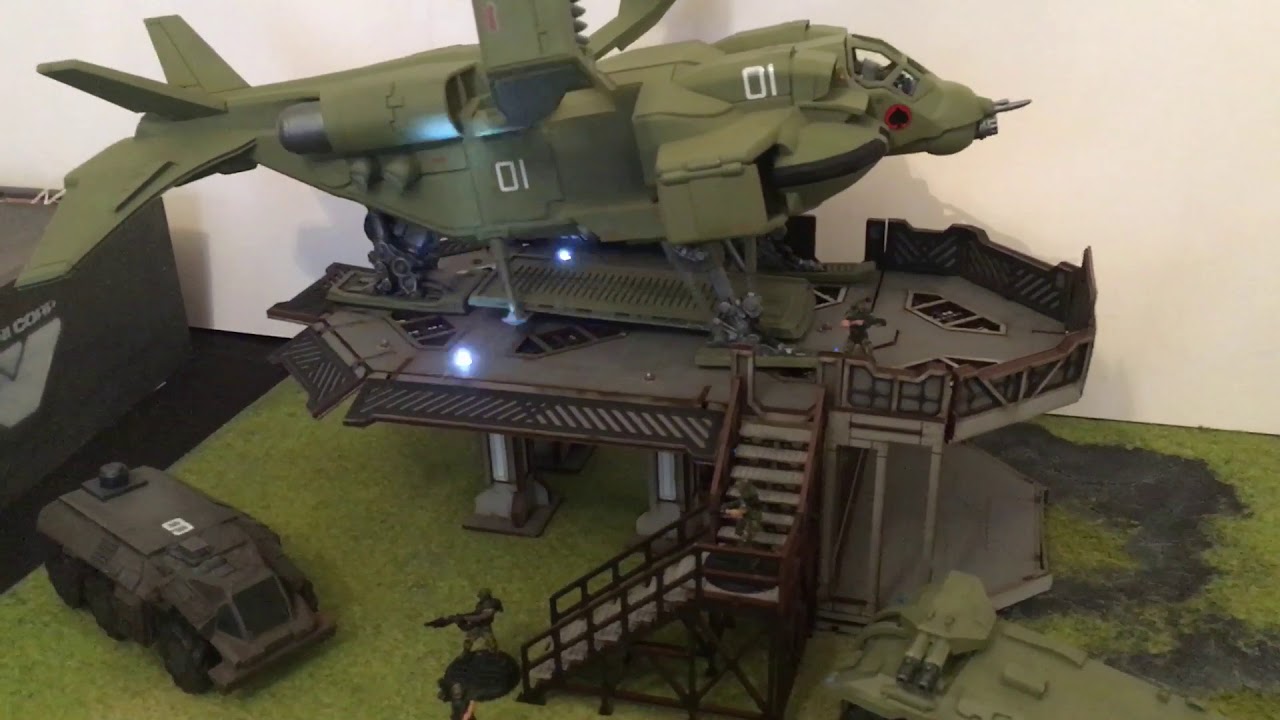 Prodos Games Aliens Dropship - YouTube