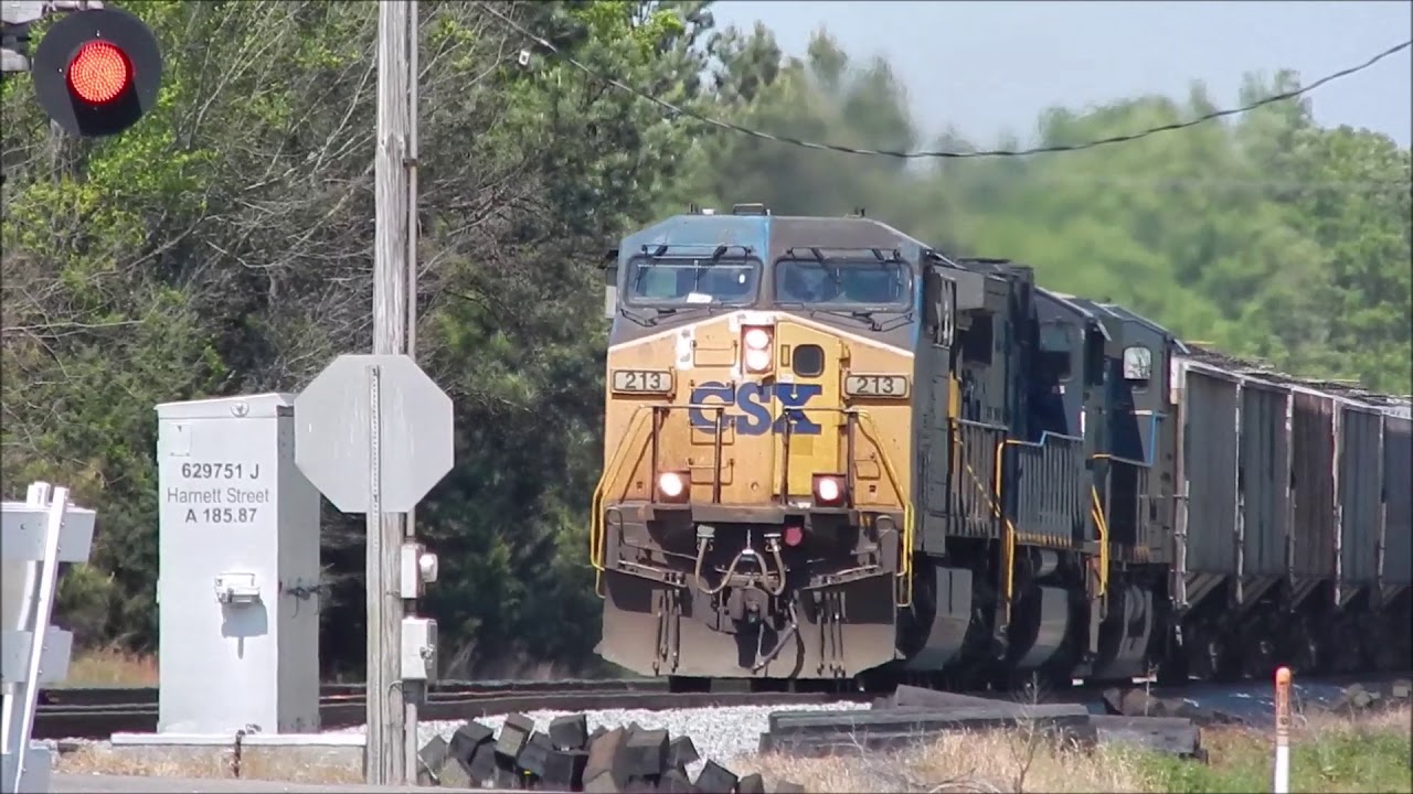 SD70MAC rebuild trailing on G655 with YN2 AC44 leading - YouTube