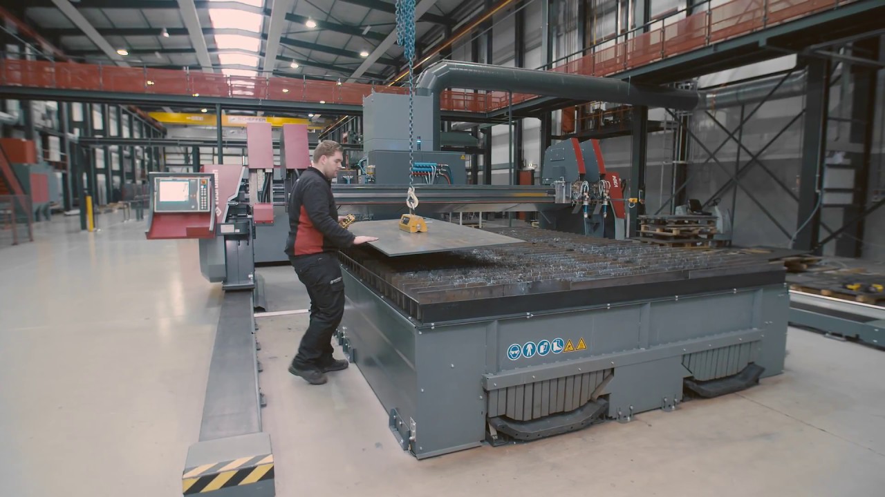 Voortman | Easy loading and unloading - YouTube