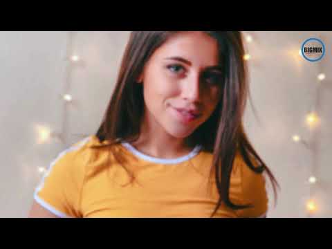 Violet Summers  - American model so popular 2022