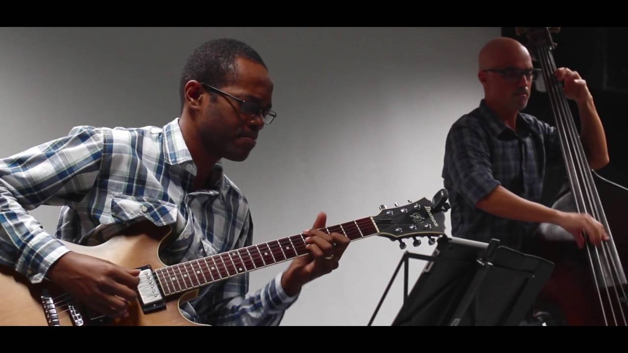 SAULO FERREIRA & FABIO CAVALIERI - James (Pat Metheny) - YouTube