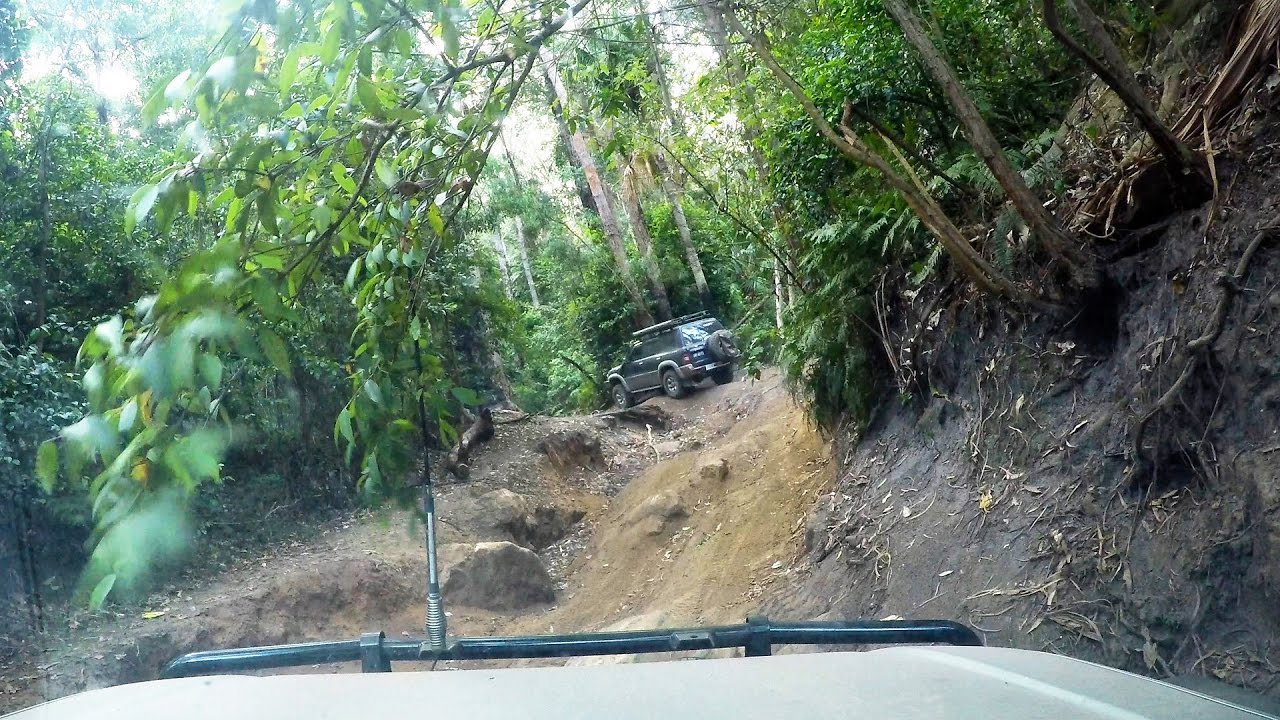 CAR CAM - Monkey Gum trail footage, Yalwal - YouTube