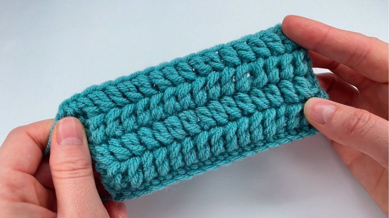 1 ROW REPEATE CROCHET PATTERN FOR ABSOLUTE BEGINNERS - YouTube