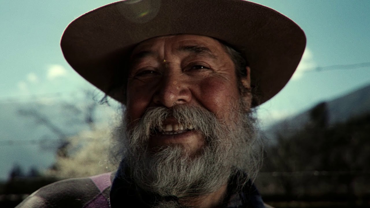 MICRO DOCUMENTAL - JUAN CABELLO, LABRADOR DE UN OFICIO MILENARIO - YouTube