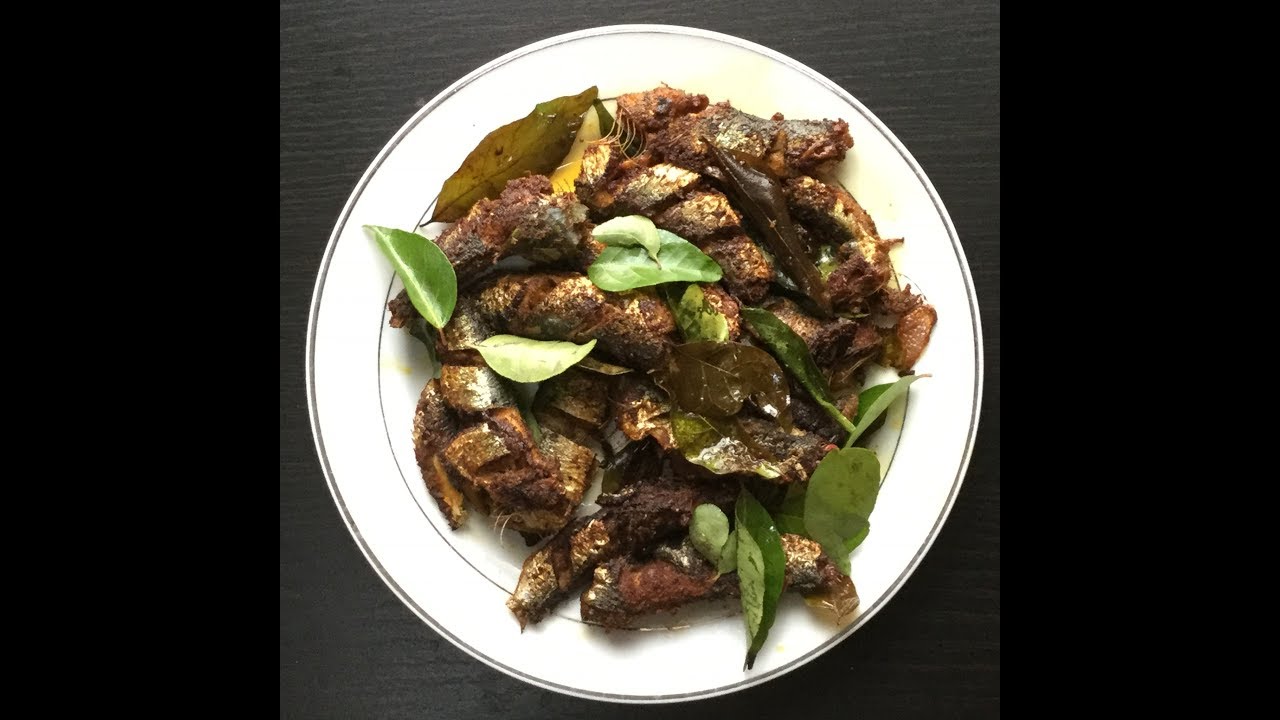 Kerala style Mathi Fry - കേരള ശൈലിയിലുള്ള മീൻ ഫ്രൈ - YouTube