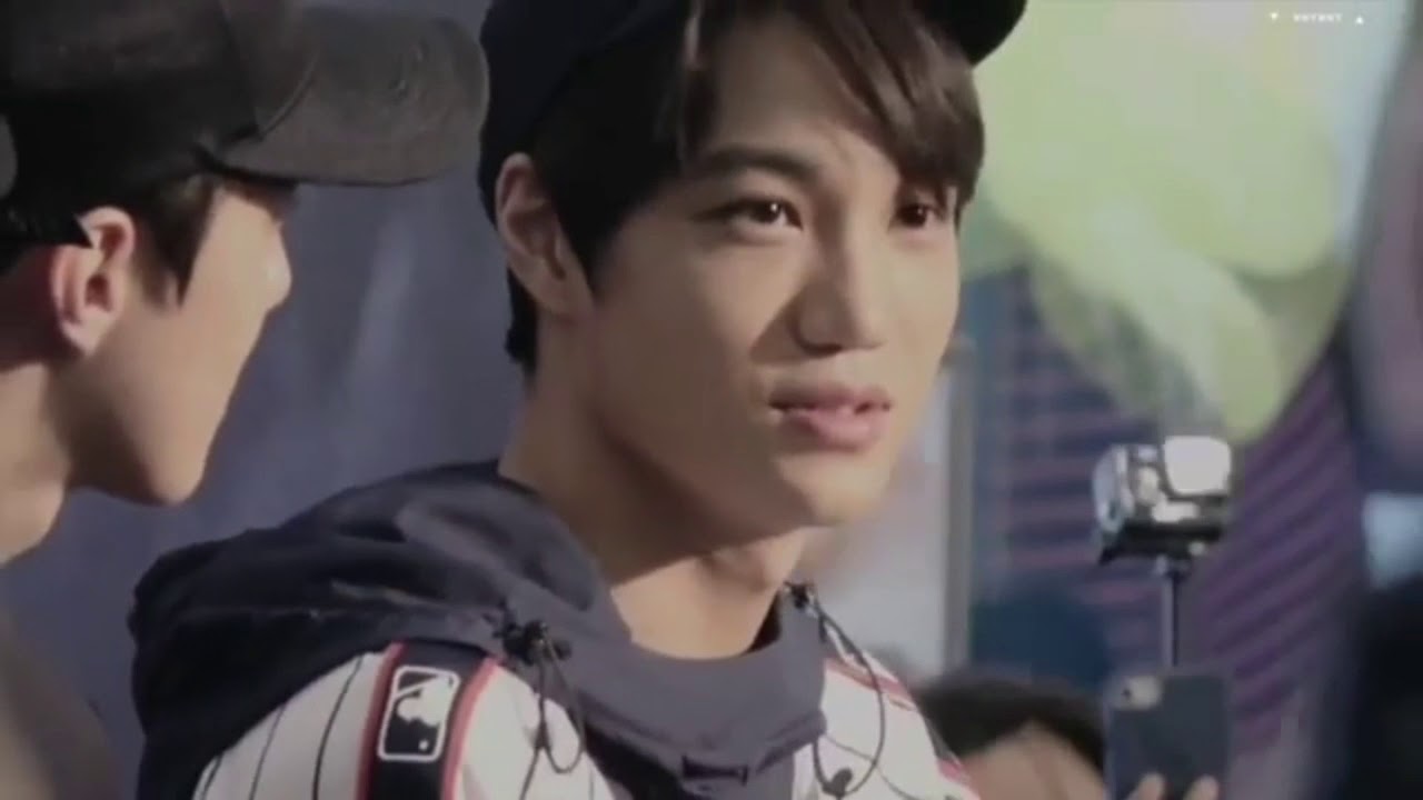 EXO Kai being Kai | Kim Jongin - Dancing Machine - YouTube