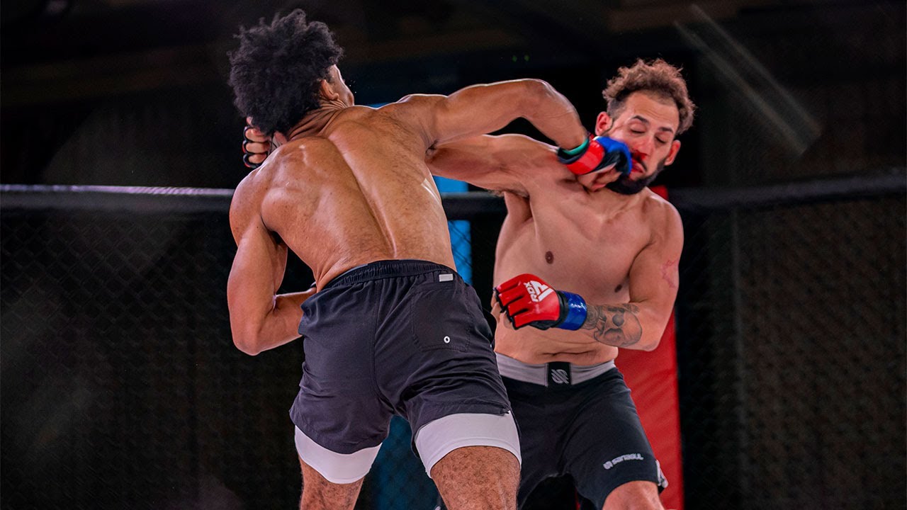 CW 53 Jake Sifontes vs Michael Serrano - YouTube