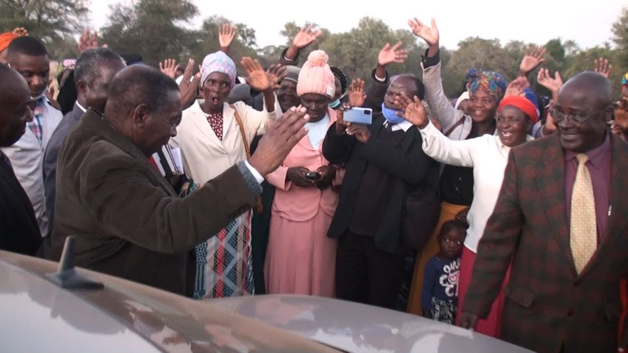 Overseer Rev R. J Sibanda's Welcome at Triangle - Mahanyele Revival ...