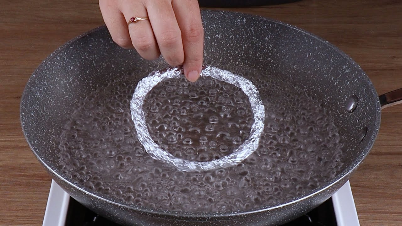 Add aluminum foil to boiling water and you'll be amazed with this ...