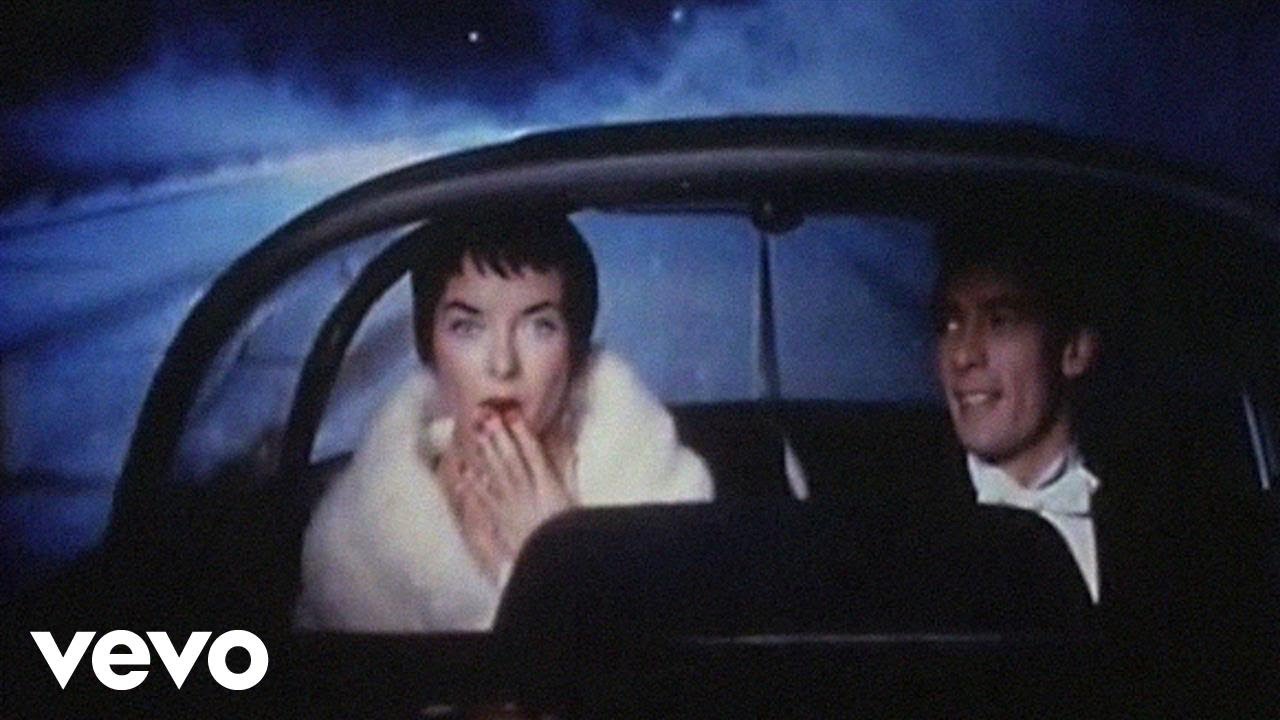 Kinobe - Watch the Skies (Official Video) - YouTube