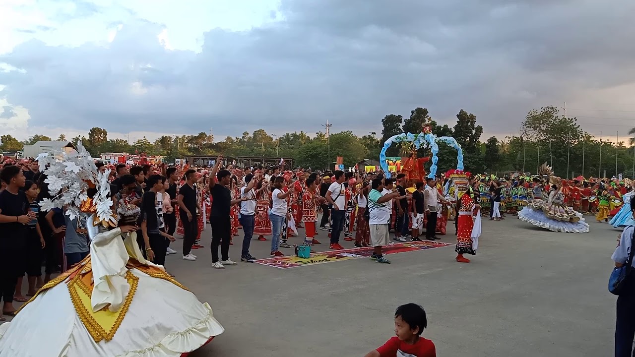 Festival butuan sinulog - YouTube