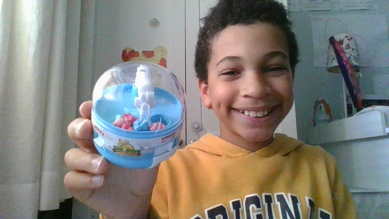 Super fun Dinosaur Catcher - Mini Dinosaur Claw Machine!!! - YouTube