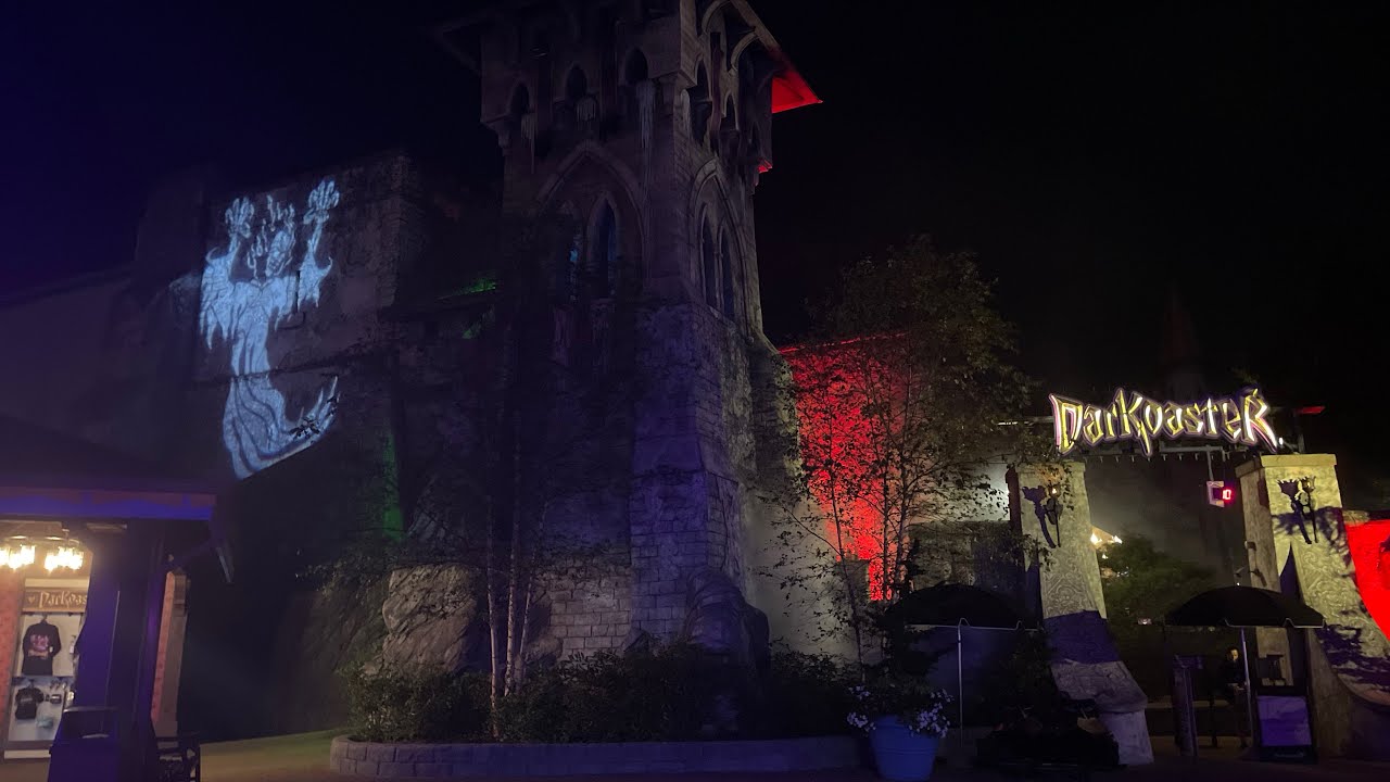 Busch Gardens Williamsburg: DarKoaster Queue Line Walkthrough (9/10 ...