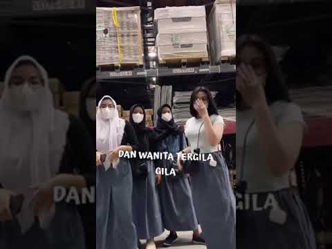 🗿#fyp #viraltiktok #hot #naughtydog #zoom #foryou #btsanjing #bts #btsplastik #cantik #hijab #ukhti