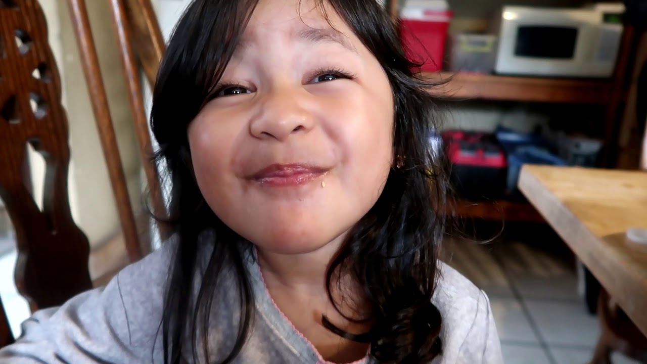 Family Dinner For Ruby's 4th Birthday! - YouTube