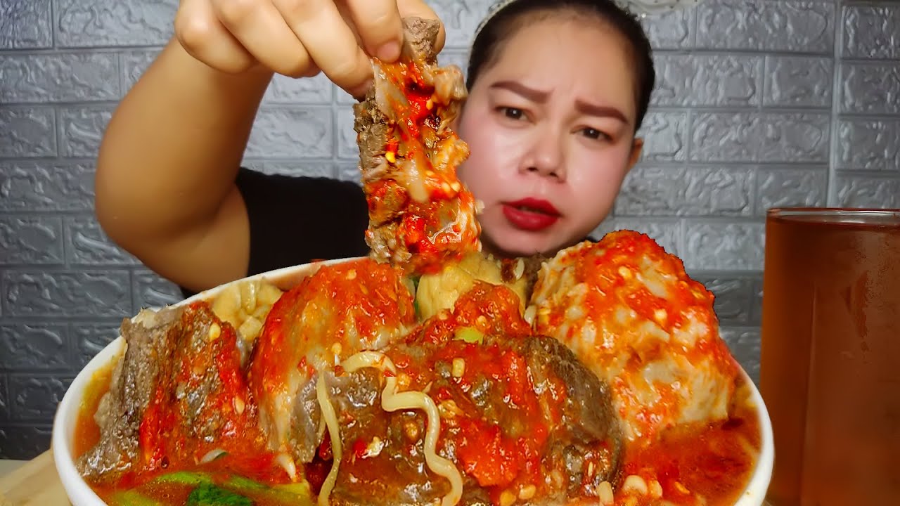 Pedas Nya Bakso Sapi Telor Tahu Tetelan Sapi Pake Mie Sambal Pedas 1
