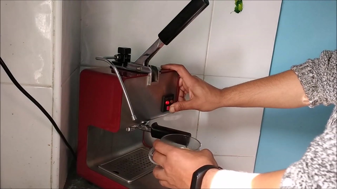 Mini Moka Gaggia 2020 Reivew - YouTube