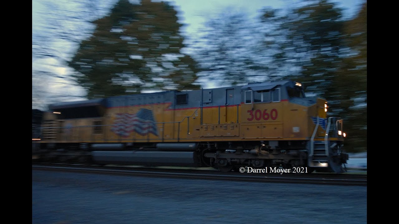 NS 20V with UP #3060 leading - YouTube