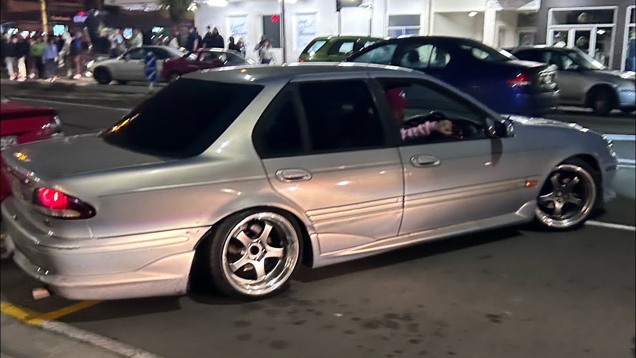 Nz skid invasion - YouTube