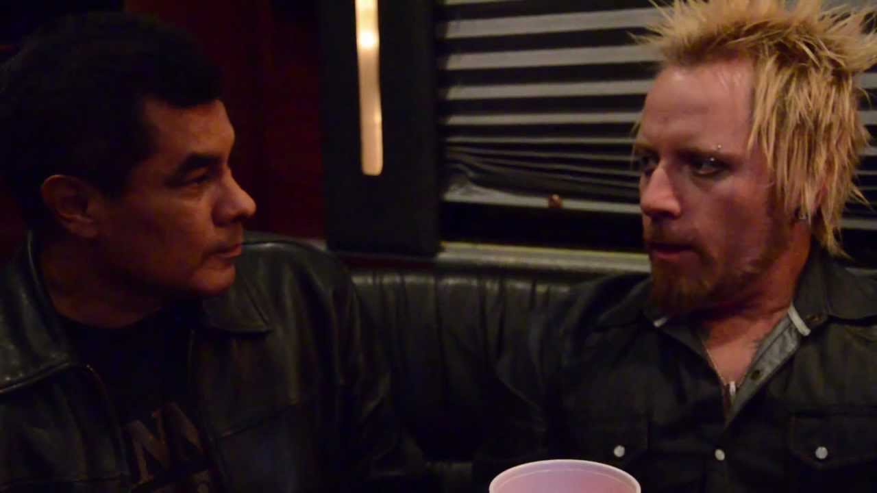 Lit Interviewed by TNN Radio's Jim Alvarez and The Scene Report - YouTube