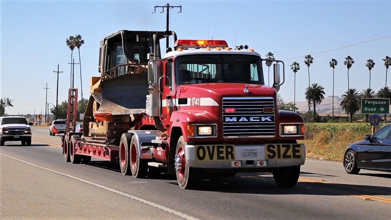 Rare Units! 45+ Fire Trucks, Dozers, and Chiefs Responding Code 3 to a ...