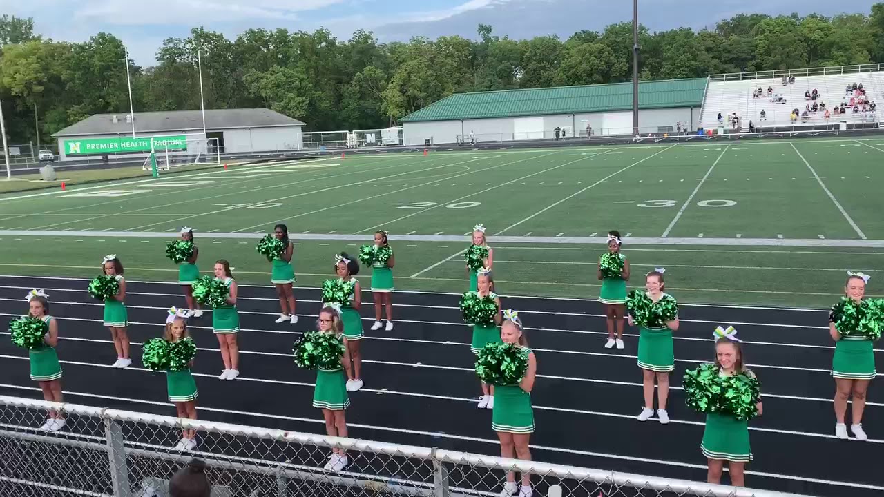 7th grade Cheer 2019 - YouTube