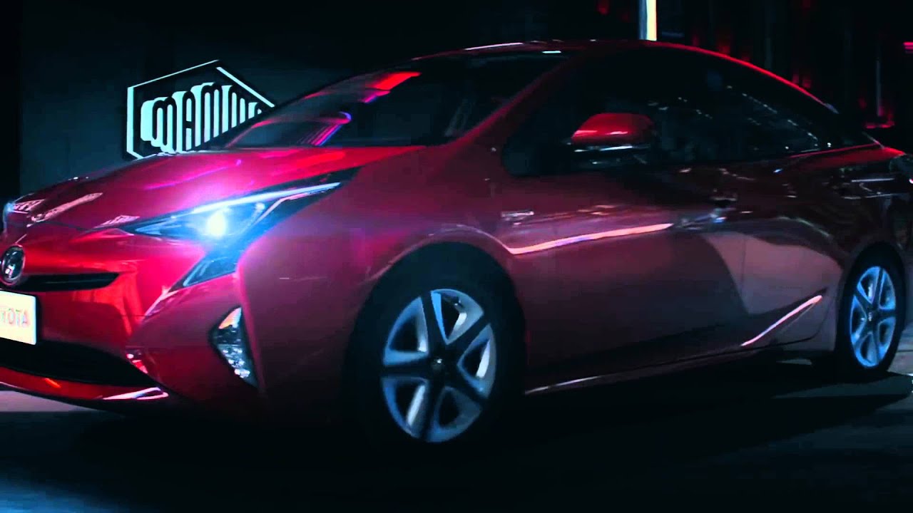 "I'm A Prius" - Toyota Commercial 2016 - YouTube