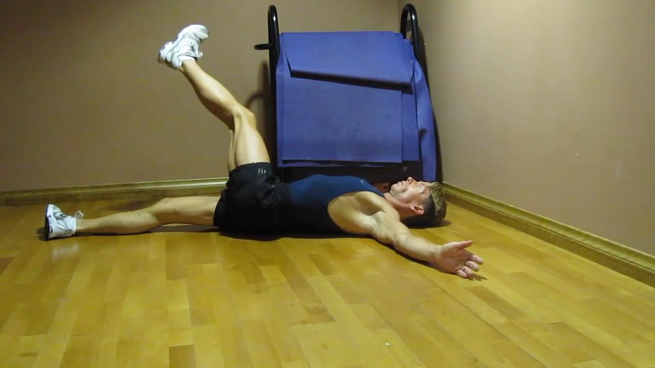 Hip (Gluteals), Lower Back, and Iliotibial Band Stretch. - YouTube