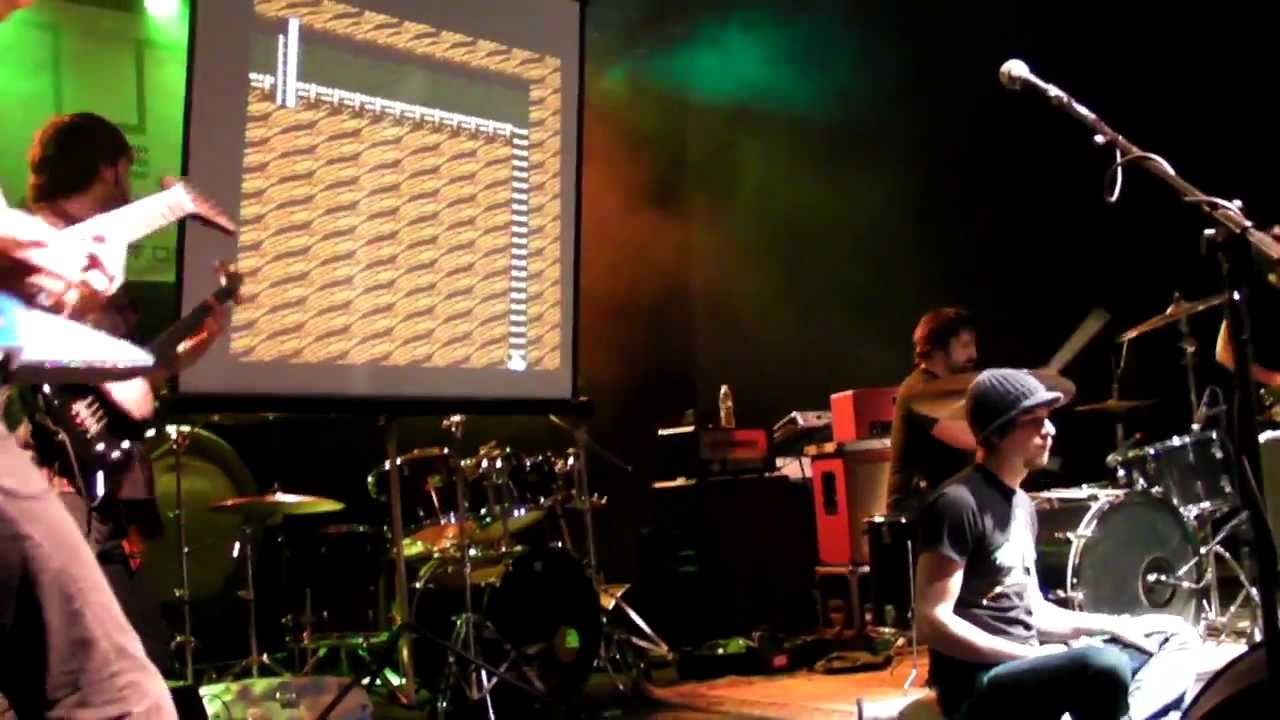 Bit Brigade - Live @ MAGFEST X - Megaband full show.MP4 - YouTube