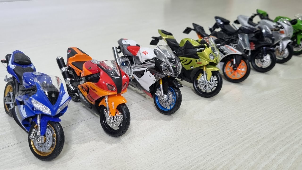 Rearranging Miniature Motorcycle Models in a Row - YouTube