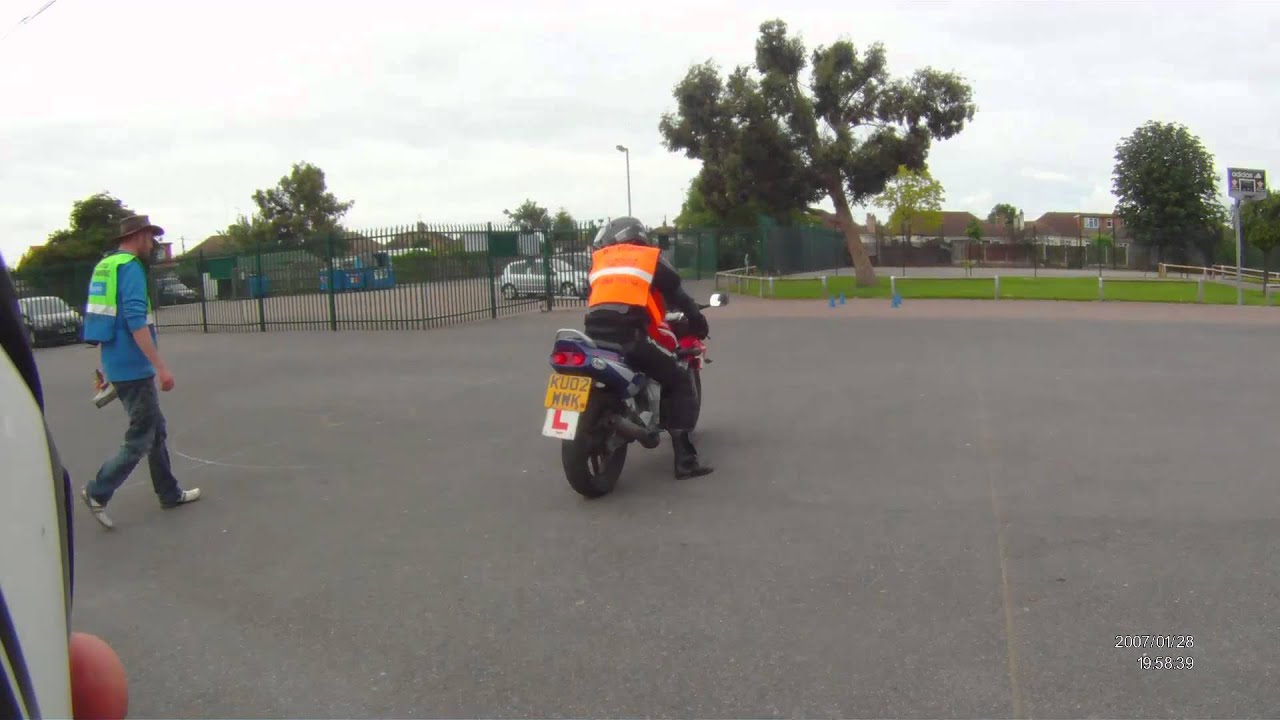 mod1 training, swerve and avoidence, motorcycle training - YouTube