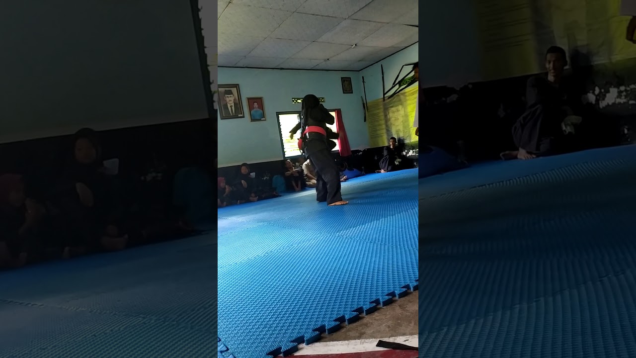 Teknik tanding pencak silat - YouTube