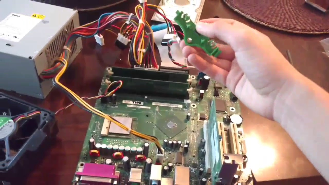 I Got a 15 Year Old Computer to Work! - YouTube