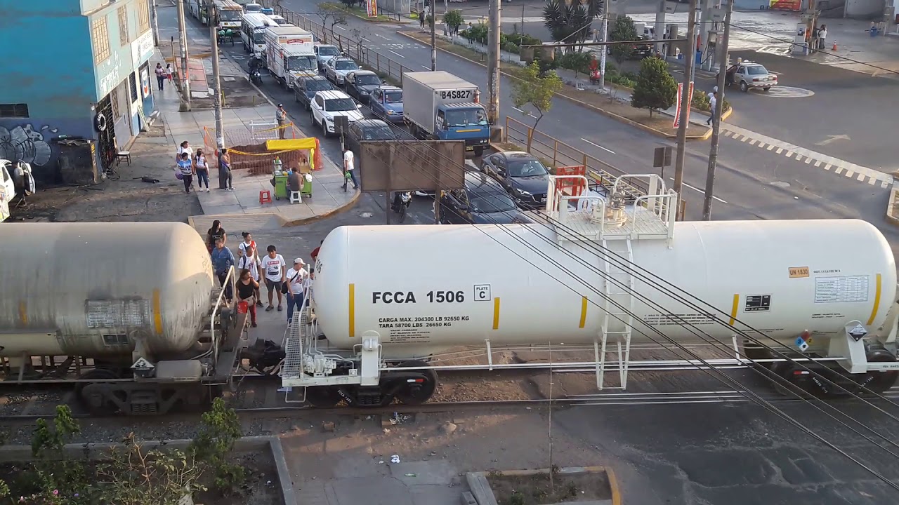 FVCA # 701 EMD JT26CW-2B - YouTube