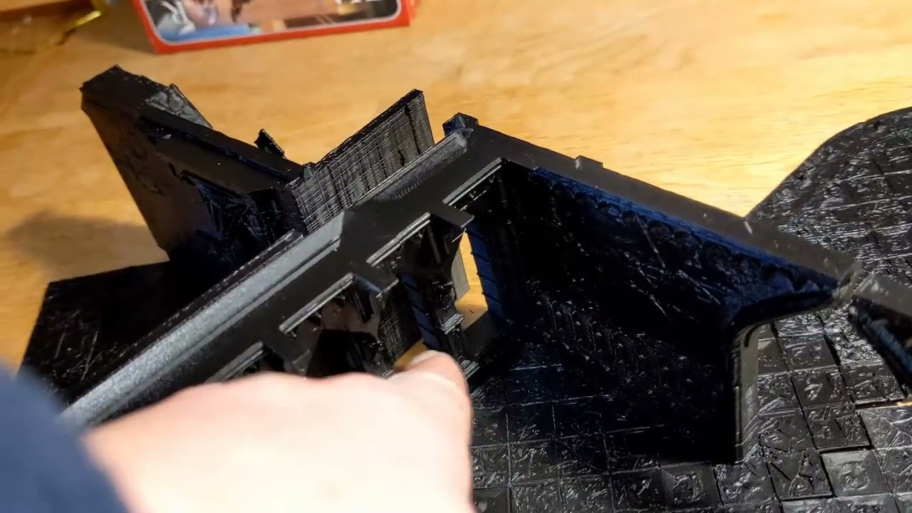 Stormcrow Mansion, printing the first floor - YouTube