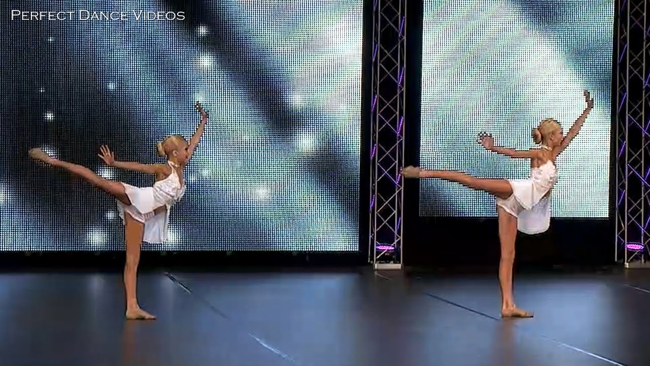 Kyla Laufer, Sophia Laufer / Footprints - YouTube