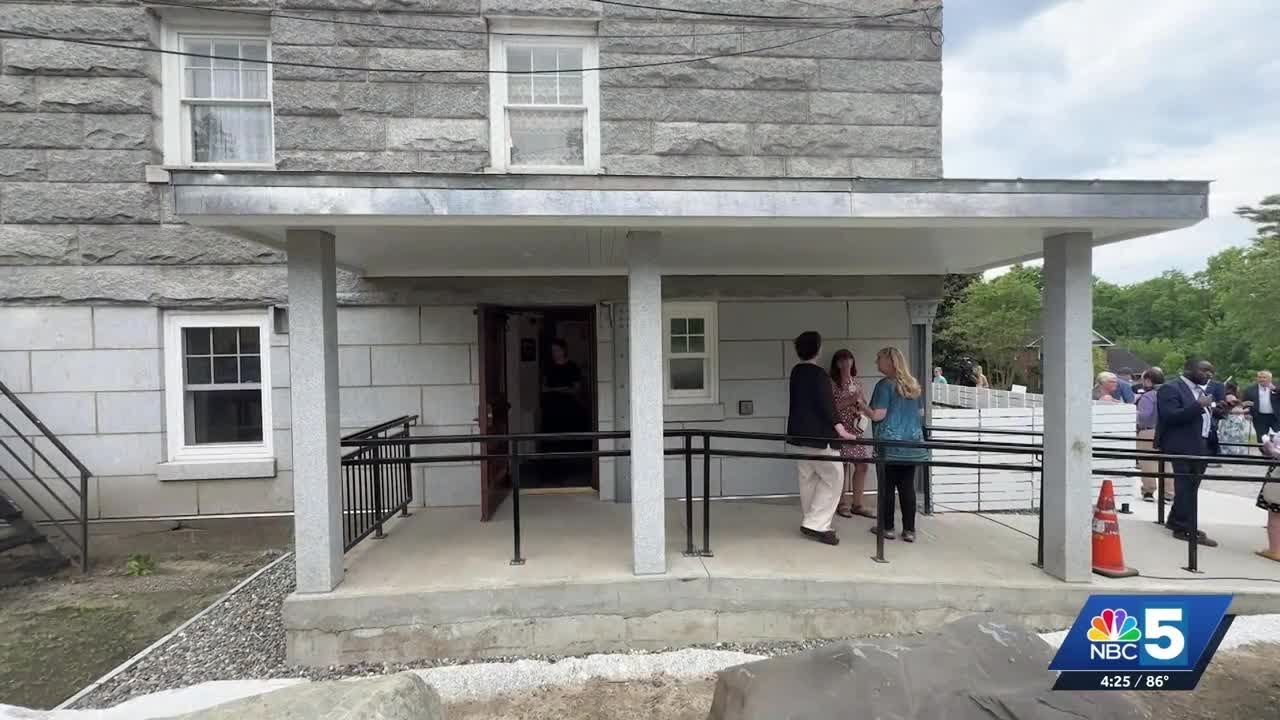 Haskell Free Library holds ribbon cutting for new Canadian citizen ...